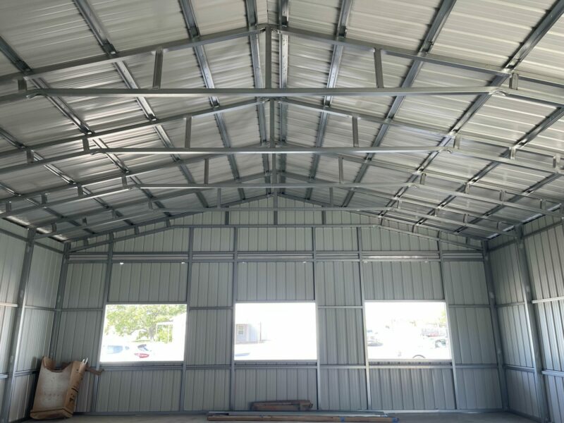 MB7-33x35 Metal Building | WolfSteel Buildings