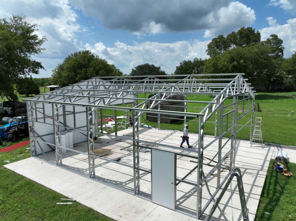 MB8-35x35 Barn Red Metal Building | WolfSteel Buildings